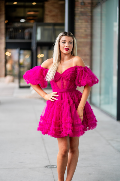 Desie – Ypsilon Dresses